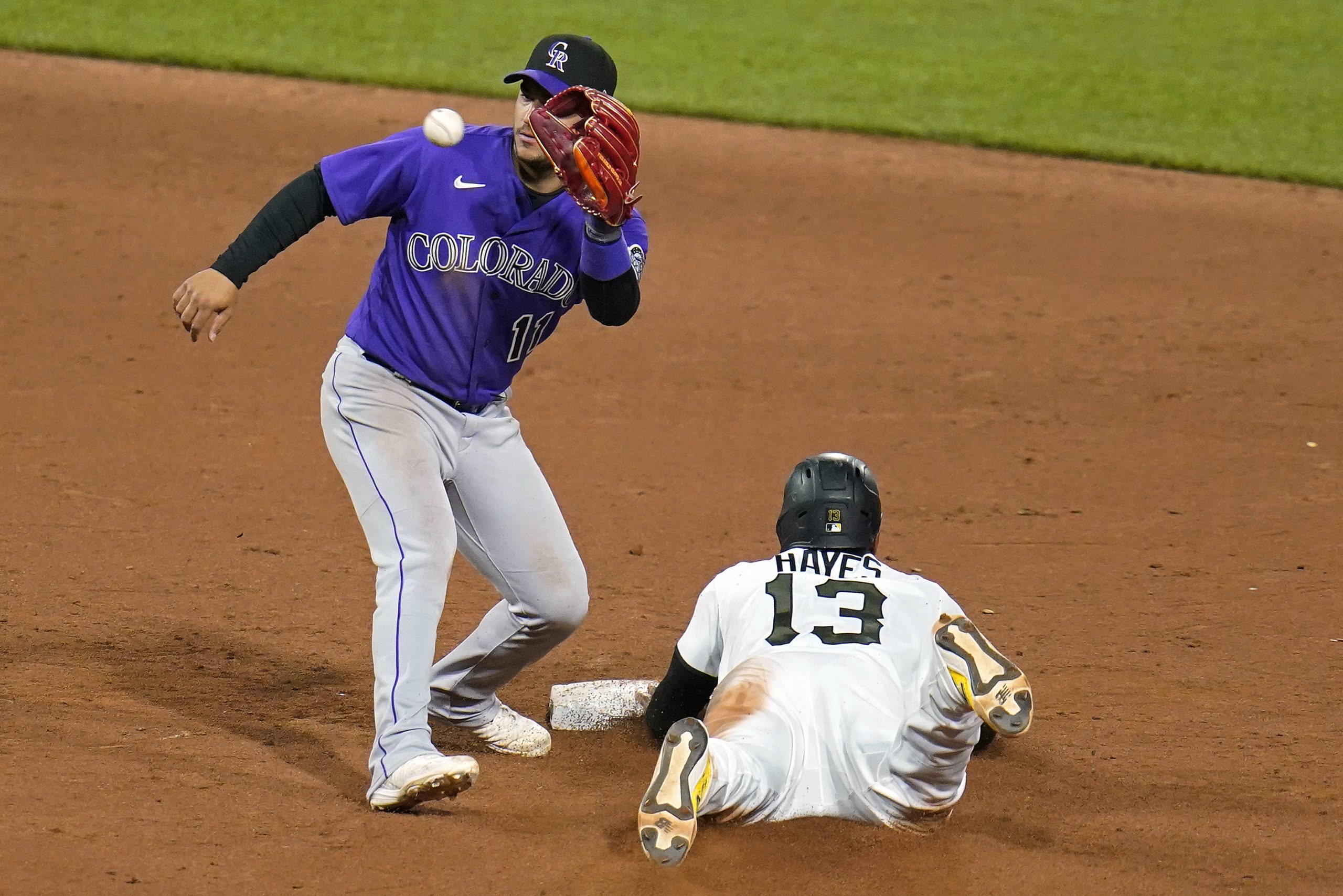 Hayes scores go-ahead run as Pirates top Rockies | News, Sports, Jobs ...